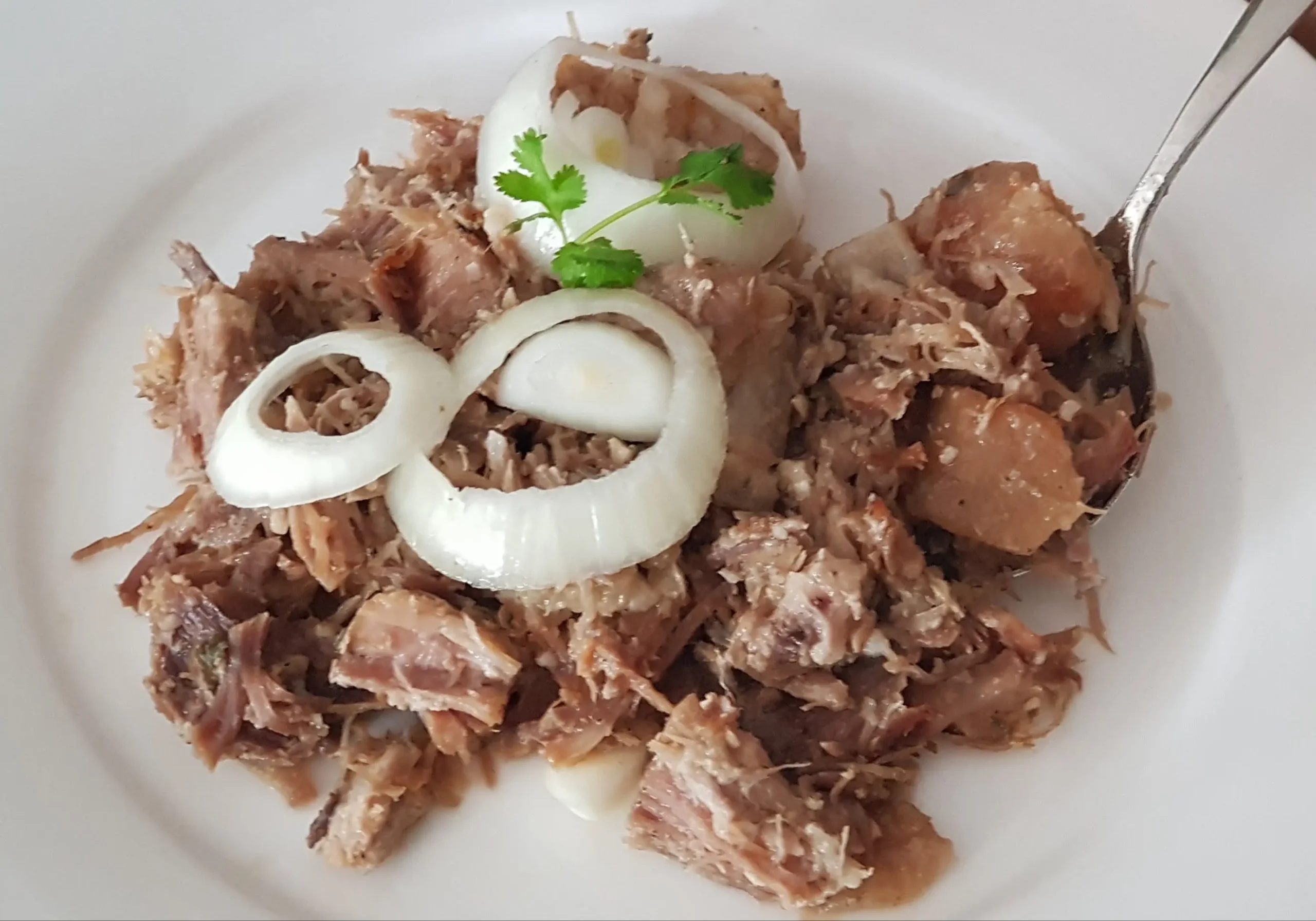 Carne de cerdo al caldero: un manjar tradicional | ORI ALNITAK